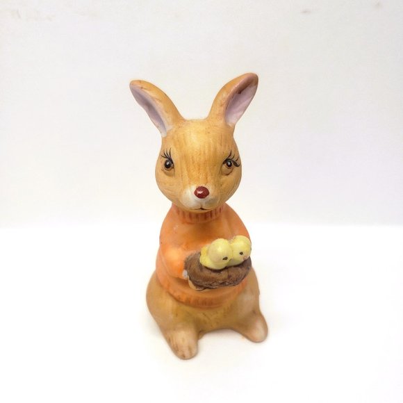Holiday | Vintage Easter Bunny Figurine Rabbit Brown Chicks Baby Bird ...